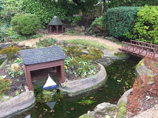 Trfihi Parks | Parks | Shuttleworth Gardens