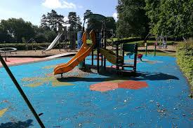 Trfihi Parks | Parks | Broadfield Park